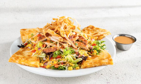 Restaurant, Chili's Grill and Bar located on Banff Avenue